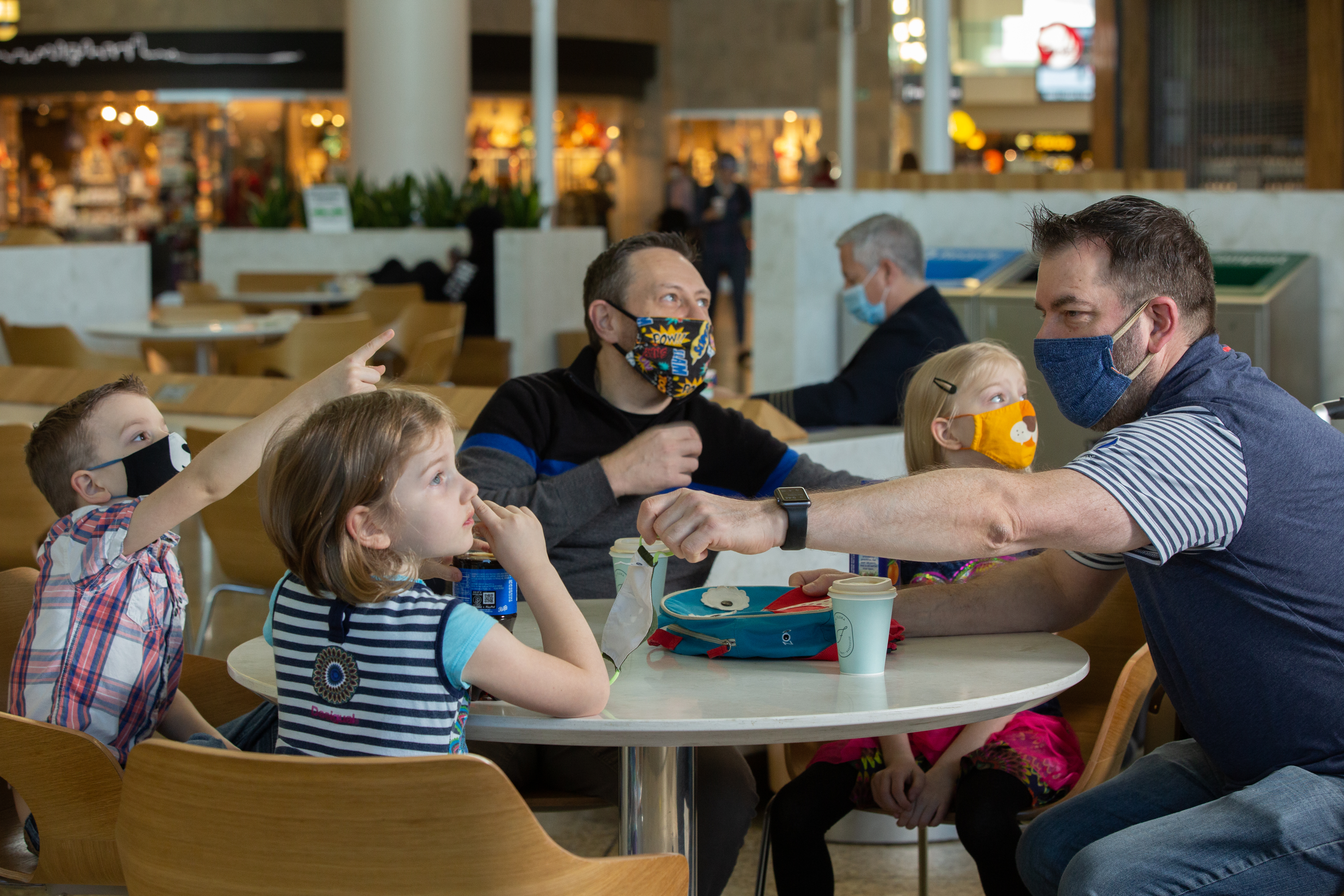 Dining, Retail, and Services | Port of Seattle