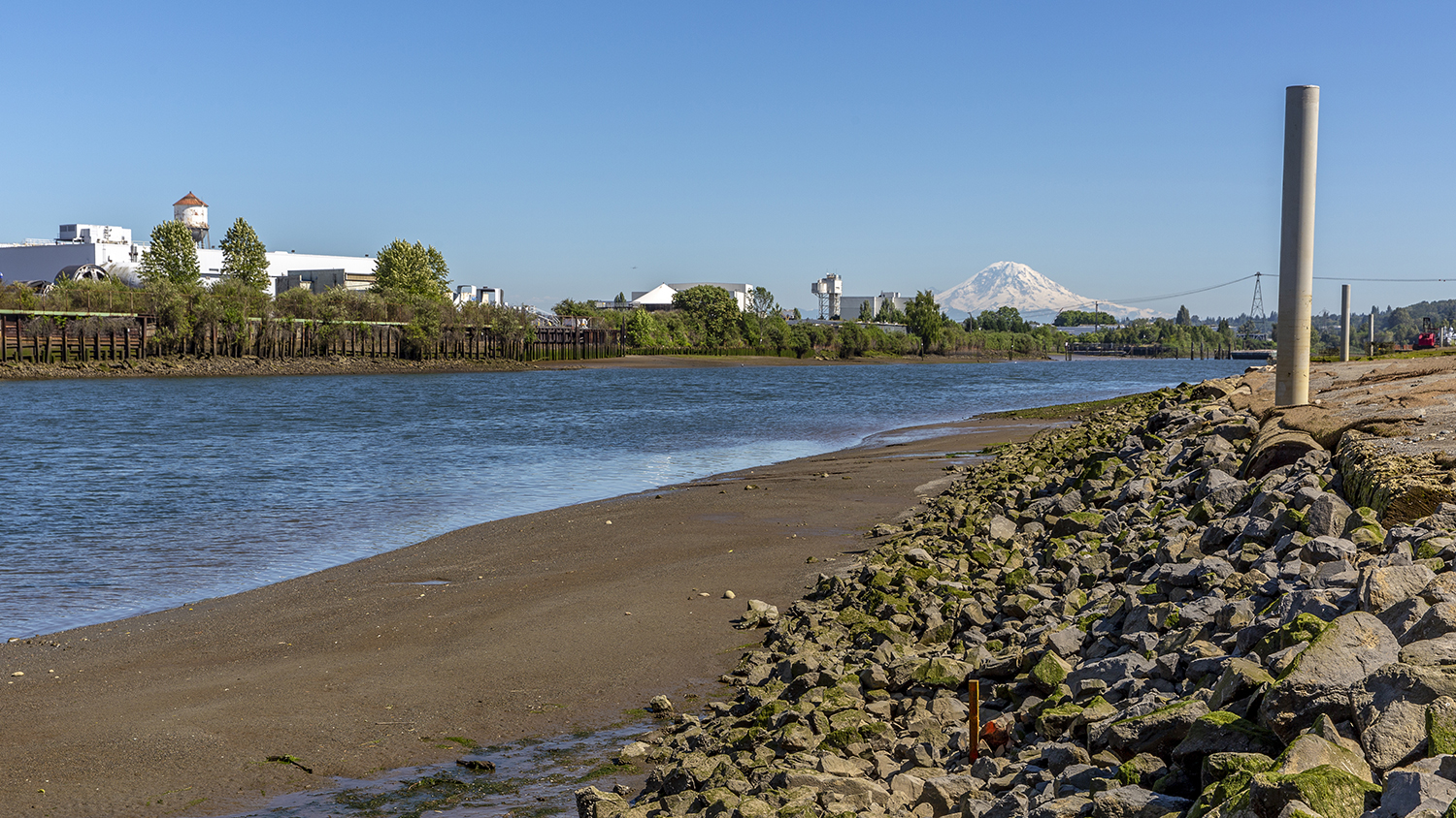 Port of Seattle Continues Duwamish River Clean-up | Port of Seattle