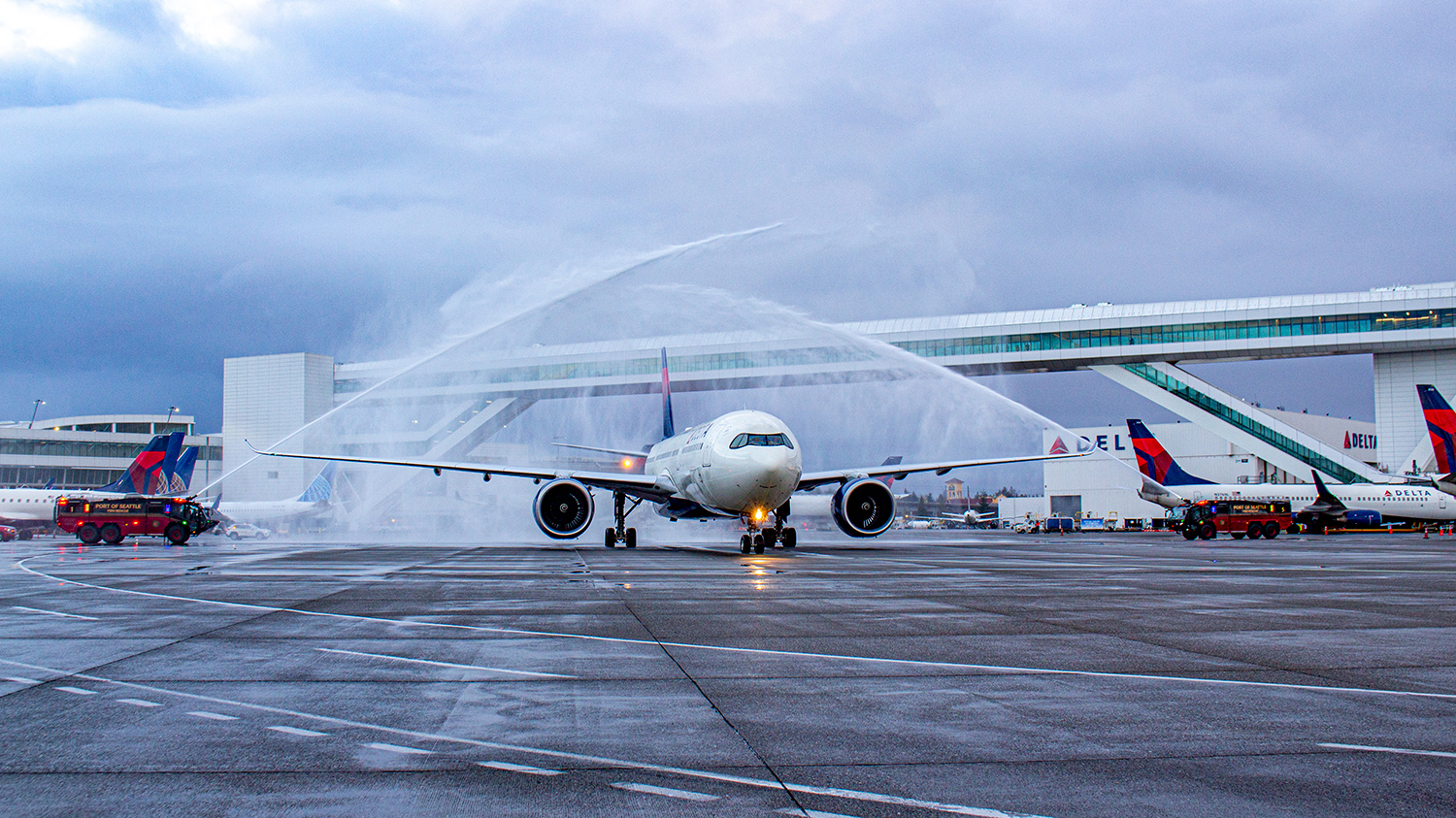 Port Welcomes First Flight into New International Arrivals Facility at ...