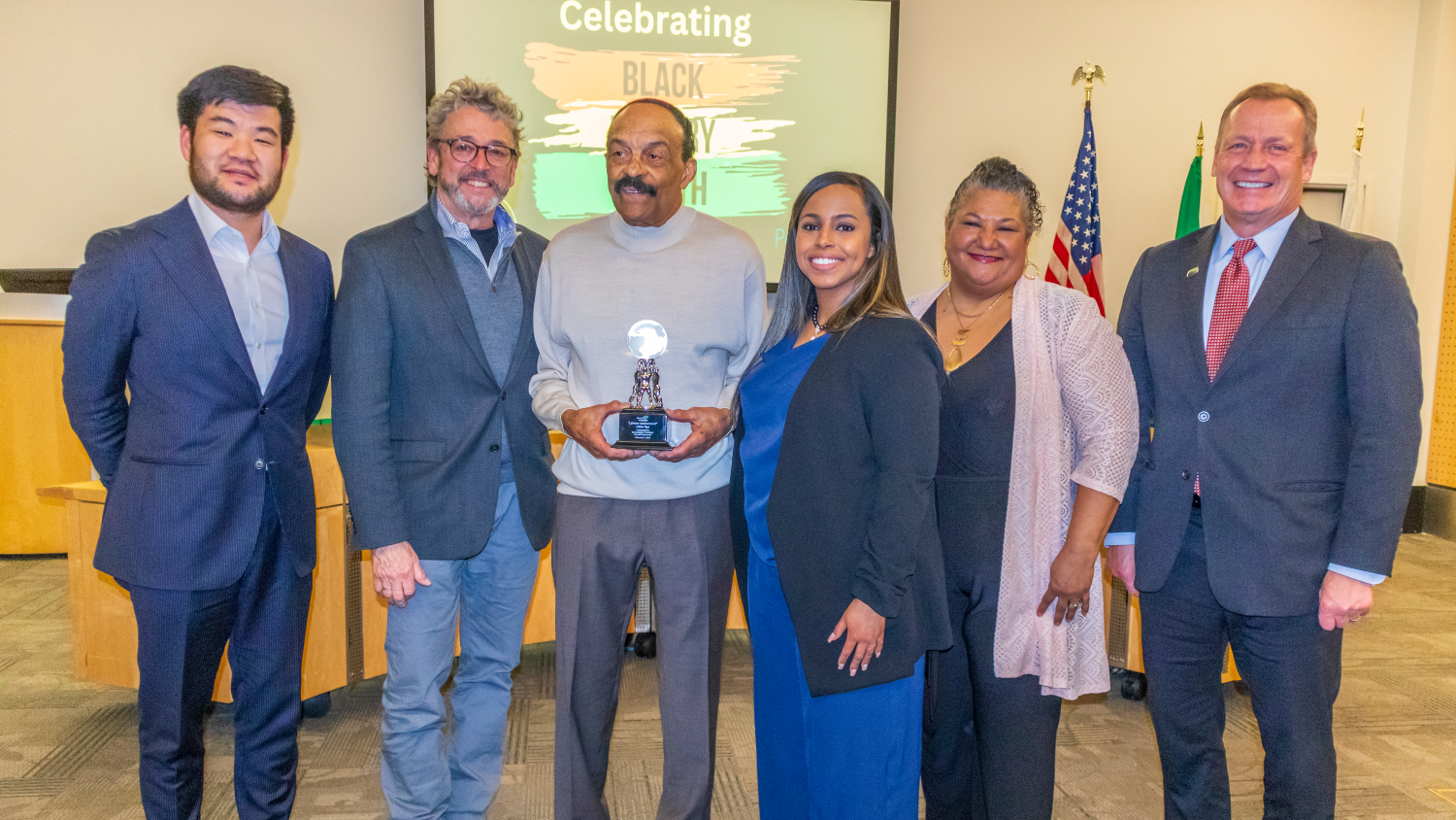 Home | Port of Seattle