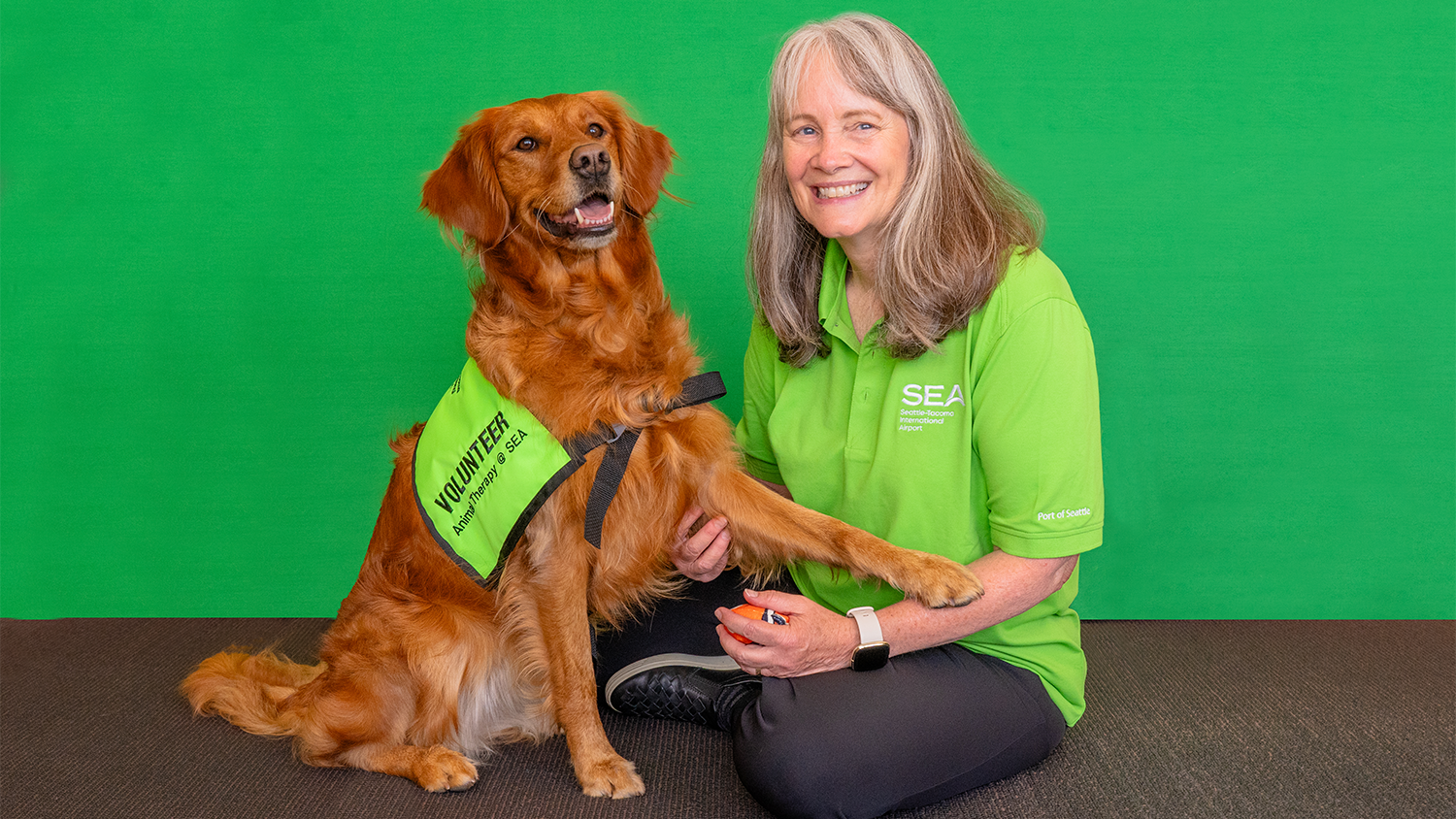 SEA Therapy Dog Brings Comfort Across State Lines | Port of Seattle